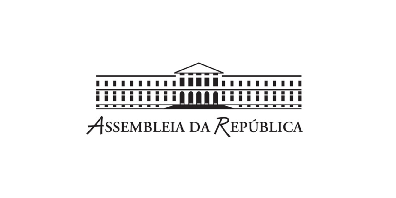 Parlamento está a recrutar Técnicos de Apoio Parlamentar (13 vagas)